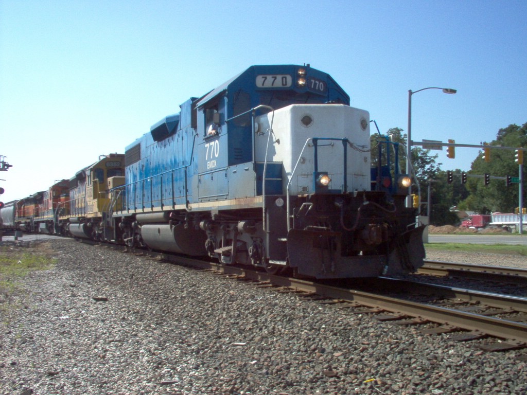 EMDX GP38-2 770